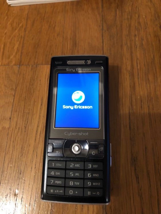 Sony Ericsson K800i mit OVP und Zübehör | Kaufen auf Ricardo