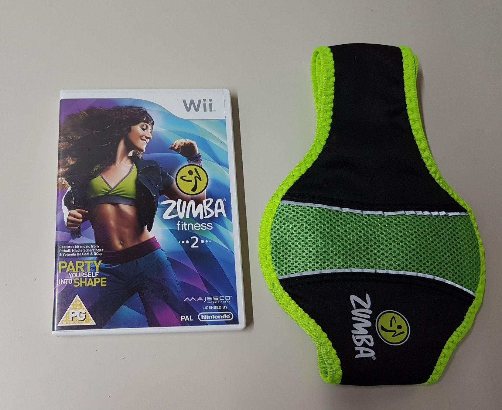 Zumba Fitness 2 Party inkl. Gürtel für Wii / in Englisch (Gebraucht) in ...