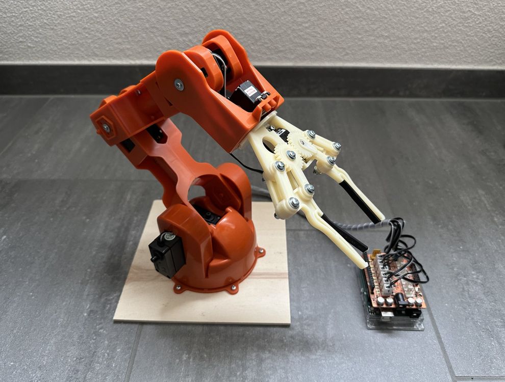 Arduino Roboterarm Tinkerkit Braccio (Gebraucht) in Tägerwilen für CHF ...