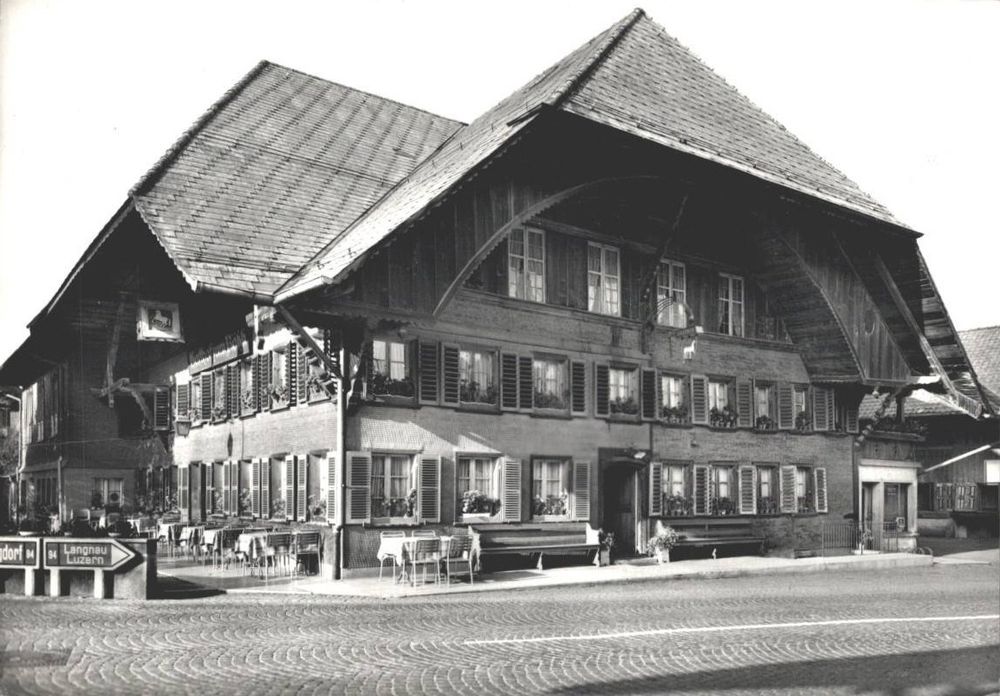 Gasthaus und Metzgerei "Rössli" Zollbrück, Foto Josef Erni (Gebraucht) in Luzern für CHF 2 – mit ...