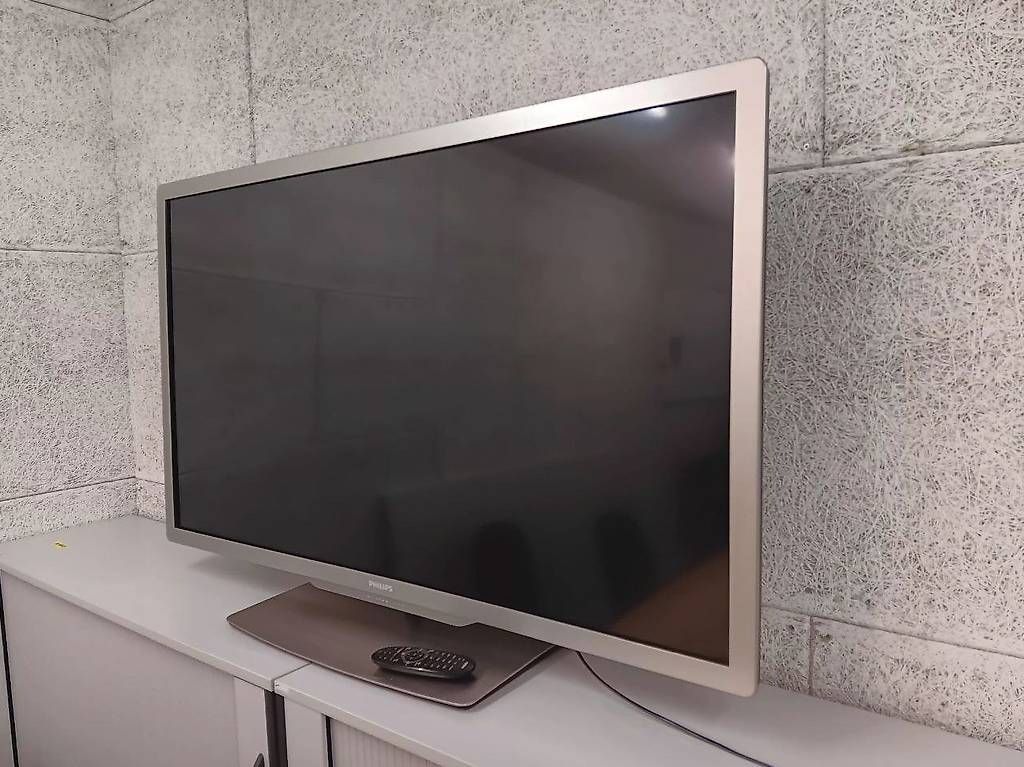TV von Philips - Gut erhalten, Diagonale 55 Zoll (Gebraucht) in ...