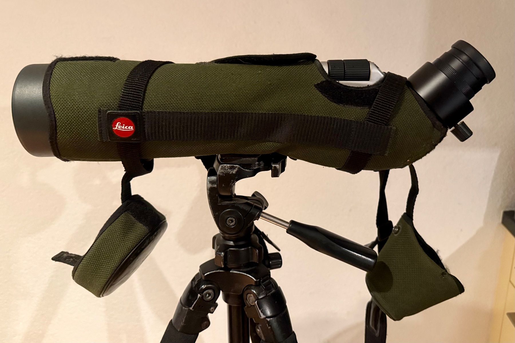 Leica Televid 77 mit Okular 20-60x Zoom und Tasche (Gebraucht) in ...