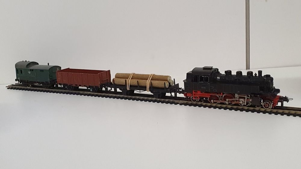 Trix Express Dampflok BR 64 mit 3 TE Güterwagen | Kaufen auf Ricardo