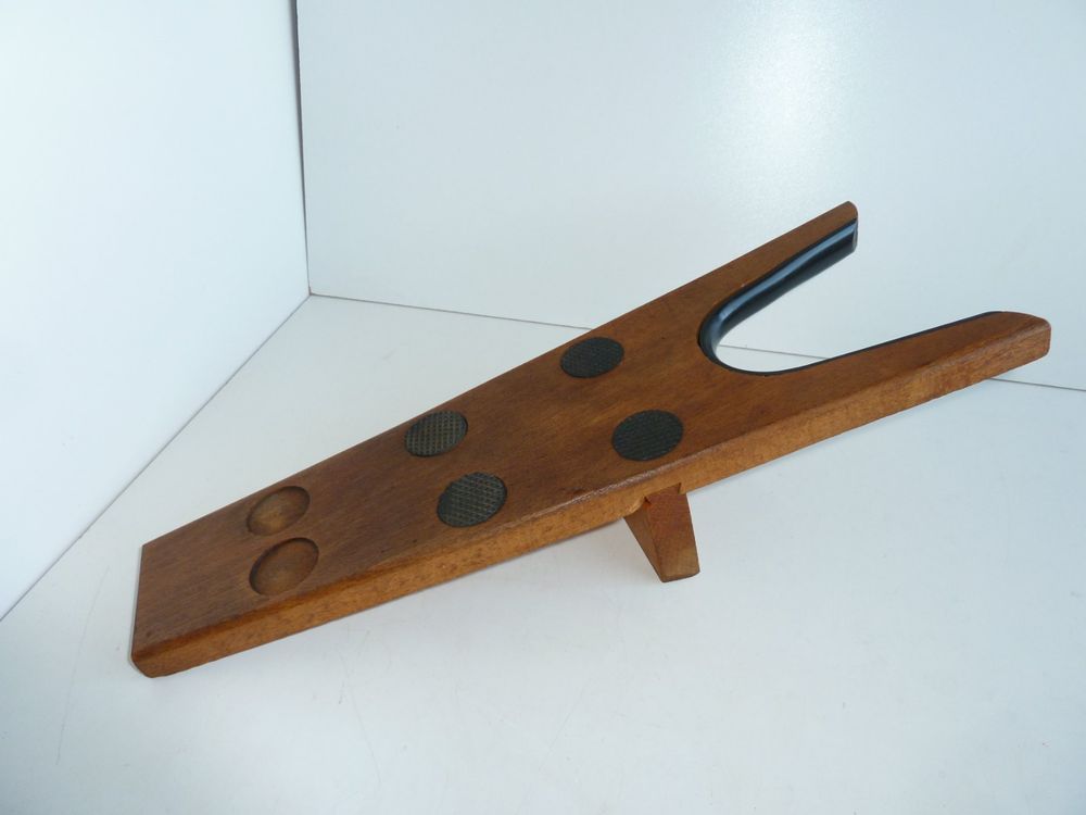 Tire-bottes ancien en bois - Stiefelknecht aus Holz (Gebraucht) in ...