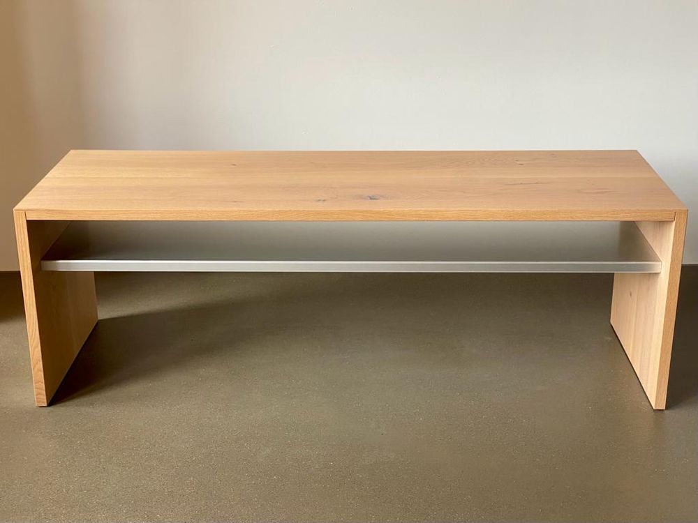 TV-Sideboard Eiche massiv mit Ablage, neuwertig (Neu (gemäss ...