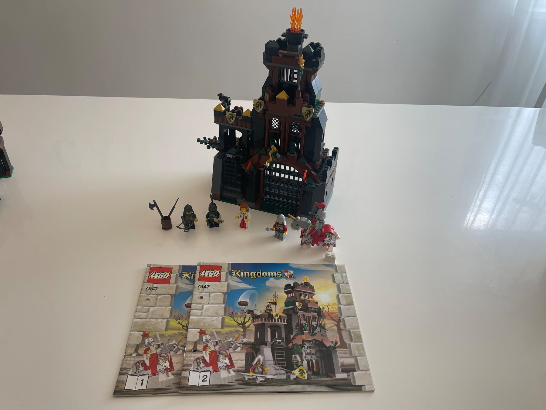 LEGO Castle 7947 Prison Tower Rescue - Serie Kingdoms (Gebraucht) in ...