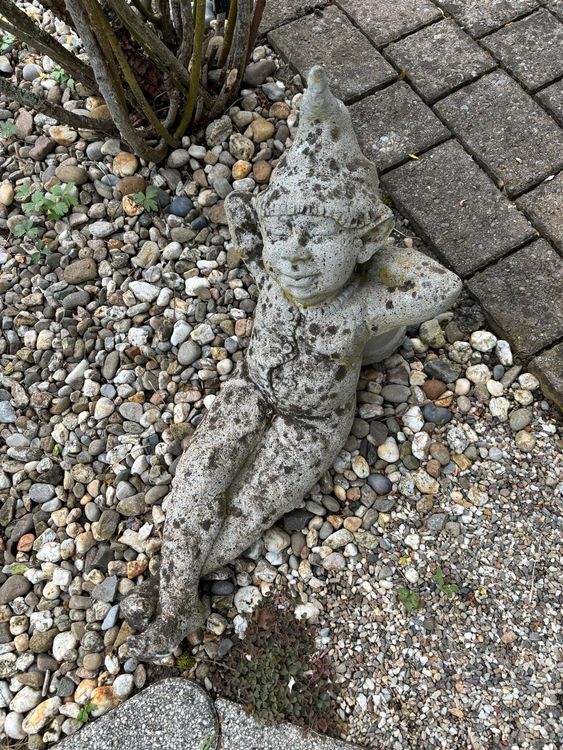 Süsse Männchen-Figur für Garten (Gebraucht) in Mönchaltorf für CHF 42 ...