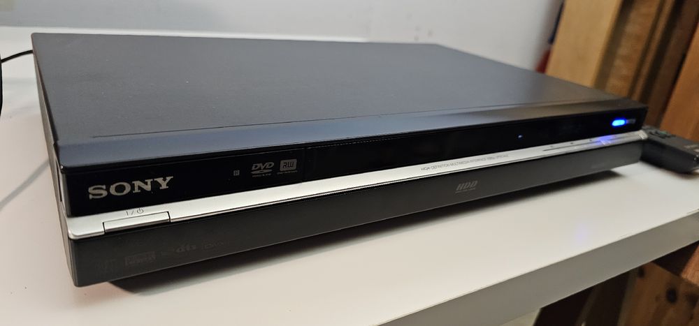 Sony DVD Recorder inkl. Fernbedienung (Gebraucht) in Thun für CHF 10 ...