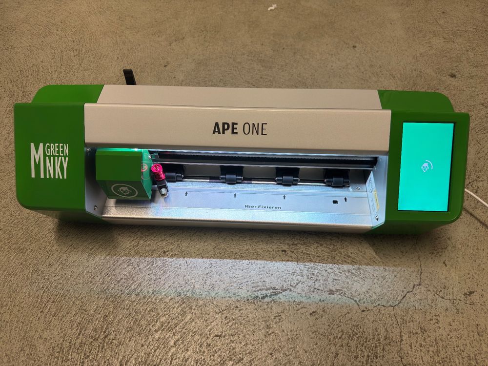 Green MNKY Ape One Screen Protection Cutter Schneidgerät (Gebraucht) in ...