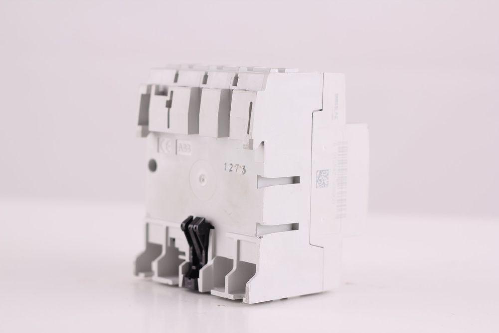 ABB SMISSLINE F454 A K 40 FI 40A 30mA (Gebraucht) in Winterthur für CHF ...