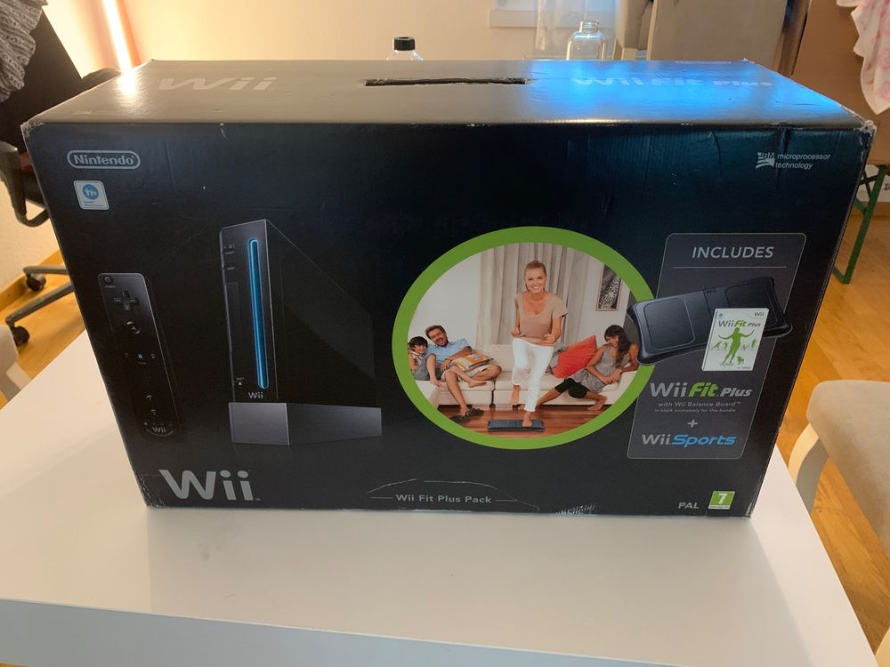 Nintendo Wii Fit Plus Pack (Gebraucht) in Adlikon b. Regensdorf für CHF ...