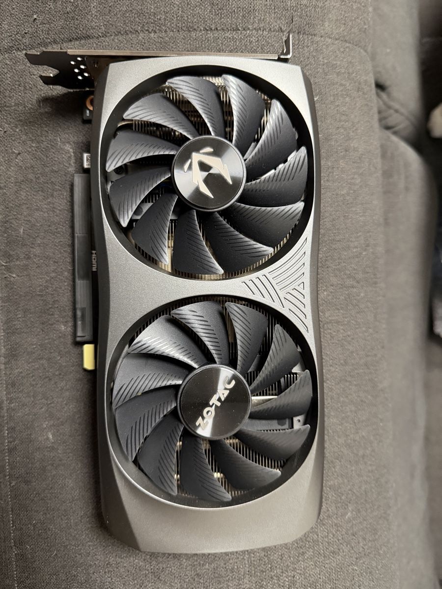Carte graphique Zotac GeForce RTX 4060 Ti - comme neuf! (Neuf (Voir ...