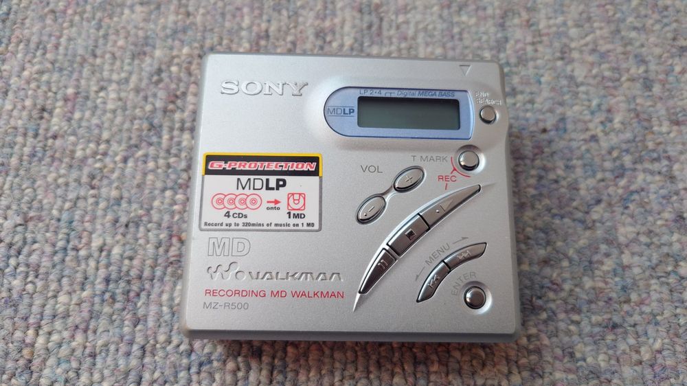 Sony MZ-R500 Minidisc Walkman (Gebraucht) in für CHF 40 – mit Lieferung ...
