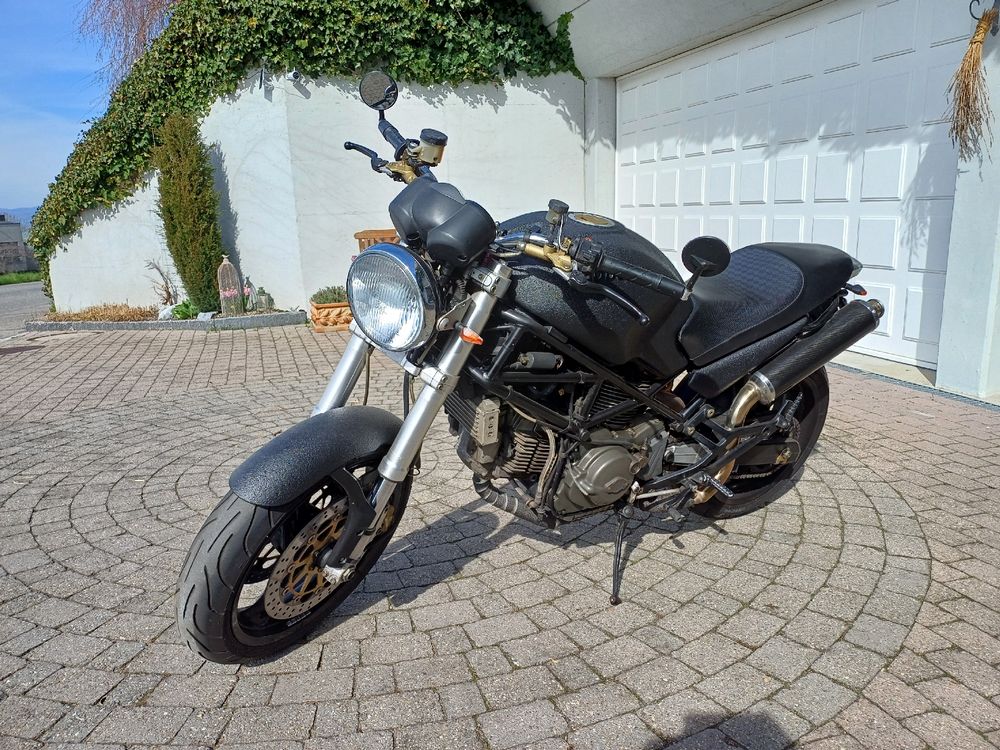 Gepflegte Ducati Monster 900 i.e. Raptorlackierung (Gebraucht) in ...