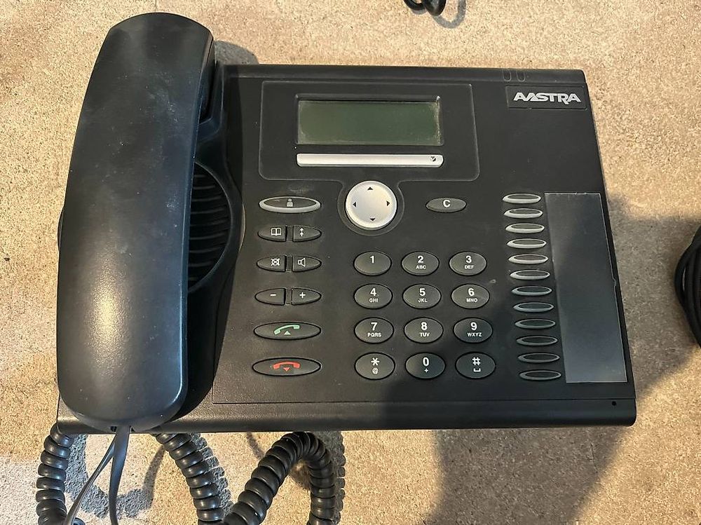 Aastra Telefonanlage 430 mit Endgeräten Aastra 5370 | Kaufen auf Ricardo