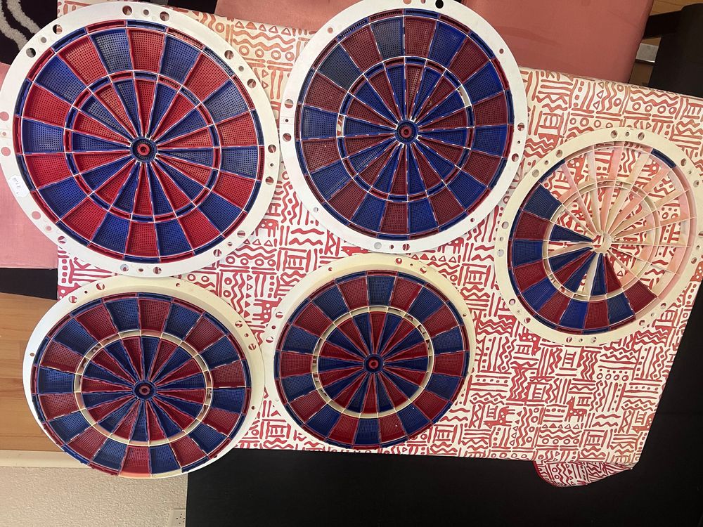 Dart Material (Gebraucht) in Wisen für CHF 595 – nur Abholung auf Ricardo kaufen