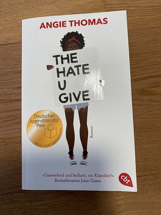 The hate u give von Angie Thomas (Booktok Empfehlung) (Gebraucht) in Hagendorn für CHF 4 – nur ...