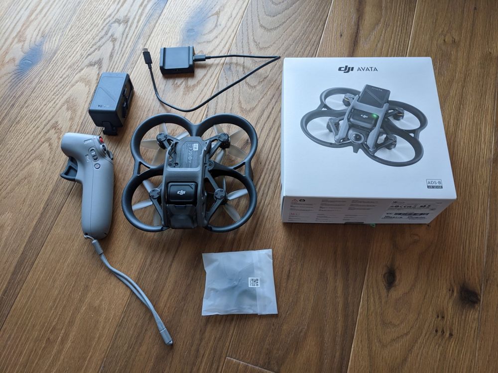 DJI Avata + DJI Motion Controller | Kaufen auf Ricardo