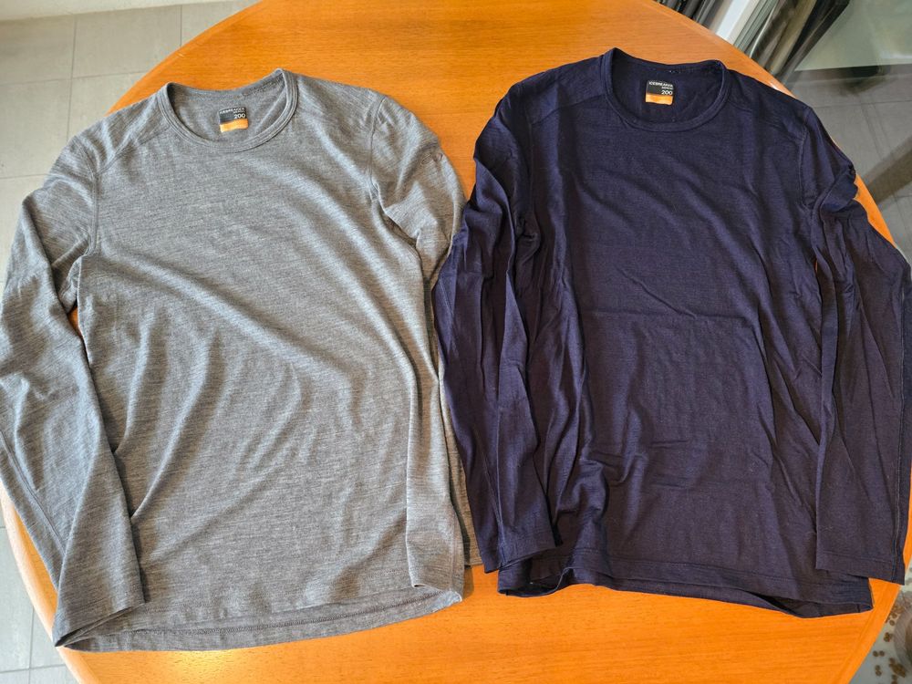 2 Icebreaker Merino Oasis 200 (D'occasion) à Fribourg pour CHF 60 ...