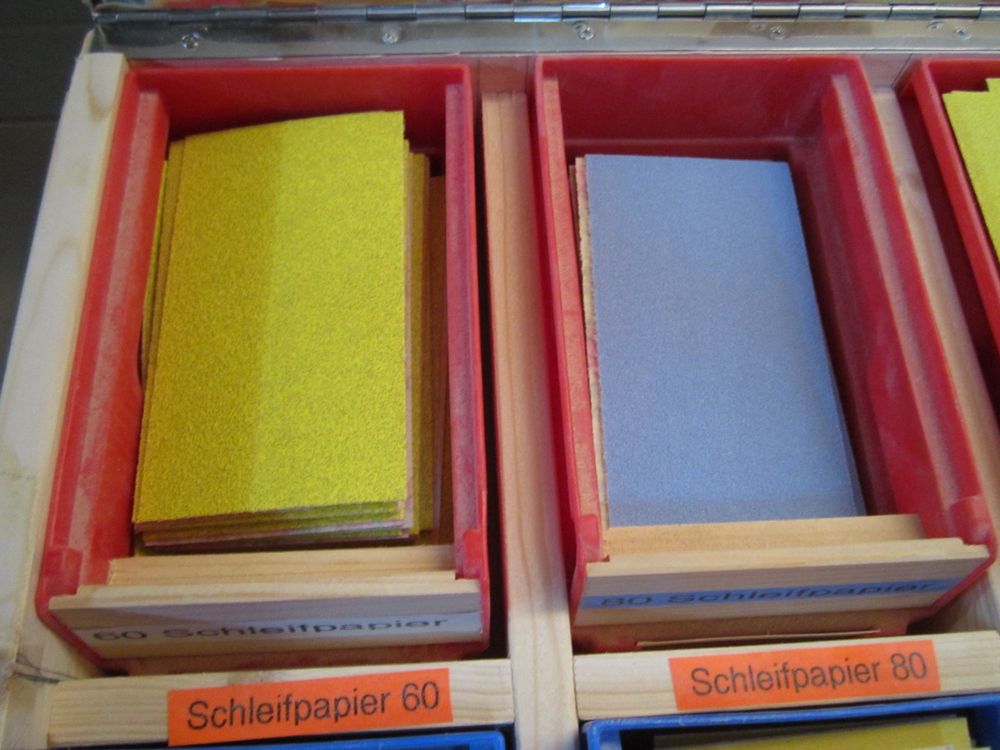 SIA Klett Schleifpapier für Hand-Schleifklotz in Holzbox (Gebraucht) in ...