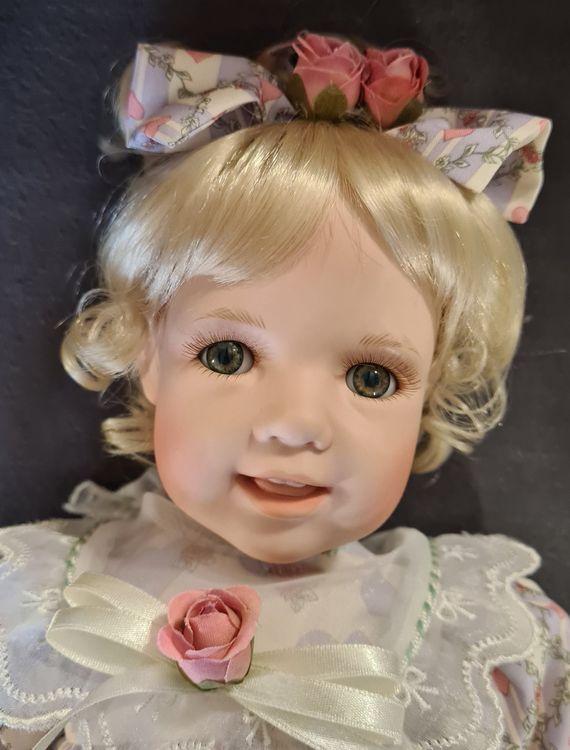 Künstlerpuppe Ellie von Jane Zidjunas, NEU, OVP (Neu und ...