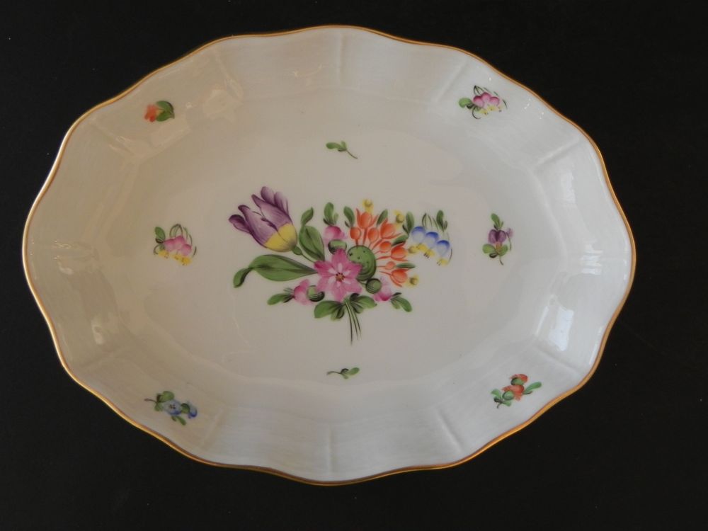 HEREND Jubiläumsschale 213 * 150 Jahre 1826 - 1976 * (Neu (gemäss Beschreibung)) in Zürich für ...