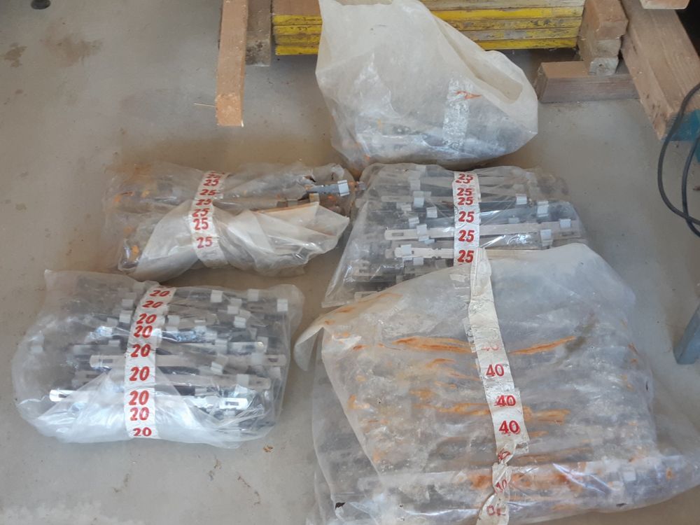 Schalung Raschal Distanzhalter (Gebraucht) in Wyssachen für CHF 66 – nur Abholung auf Ricardo kaufen