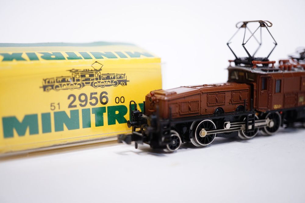 6∑ Minitrix 2956 SBB Krokodil braun Ce 6/8 III (Gebraucht) in Thun für ...