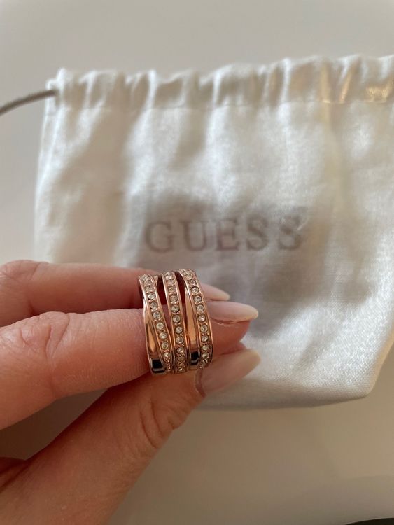 Guess Ring (Gebraucht) in Fribourg für CHF 11 – mit Lieferung auf ...