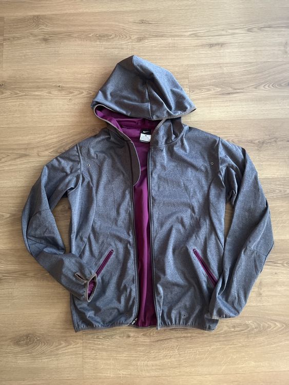 Nike gyakusou (Gebraucht) in Sierre für CHF 30 – mit Lieferung auf Ricardo kaufen