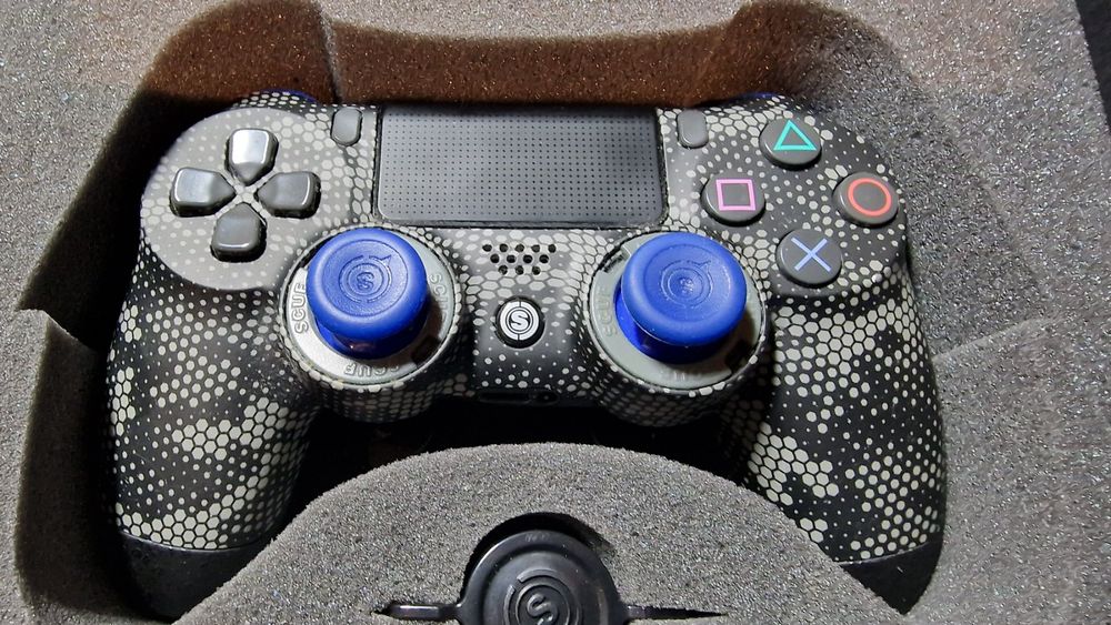 SCUF INFINITY4PS PRO für PS4 / PC (Gebraucht) in Wiesendangen für CHF ...