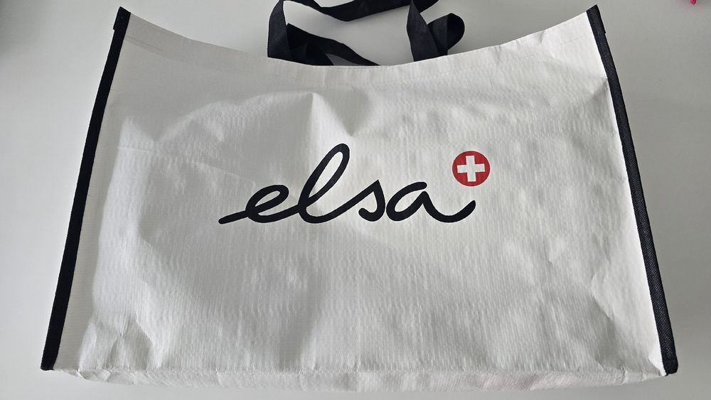 coussin Elsa (Neuf (Voir description)) à Estavayer-Le-Lac pour CHF 105 ...