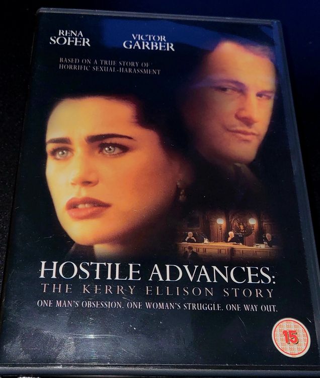 HOSTILE ADVANCES – The Kerry Ellison Story | Kaufen auf Ricardo