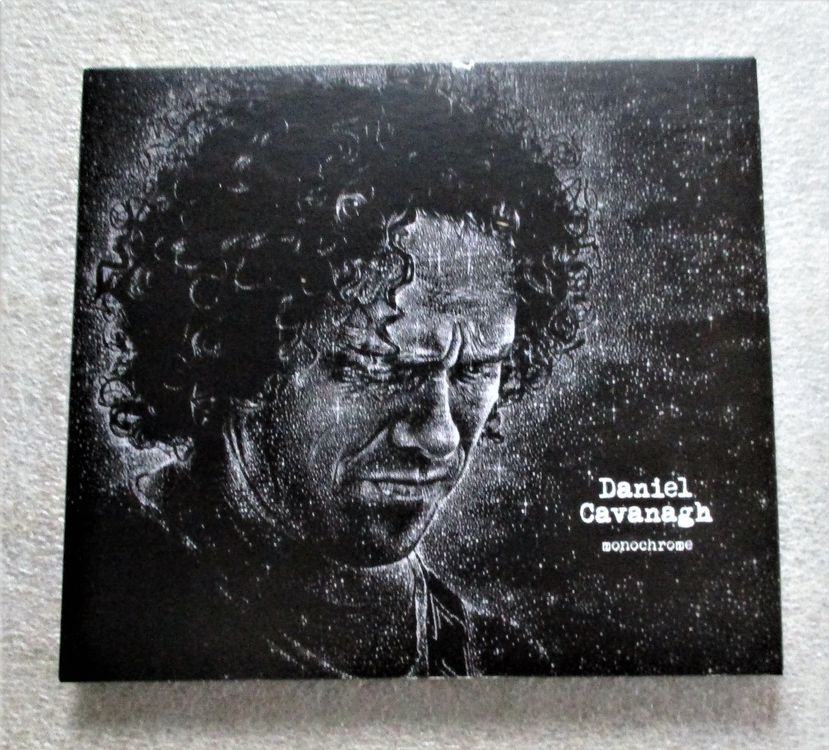 DANIEL CAVANAGH - Monochrome | Kaufen auf Ricardo
