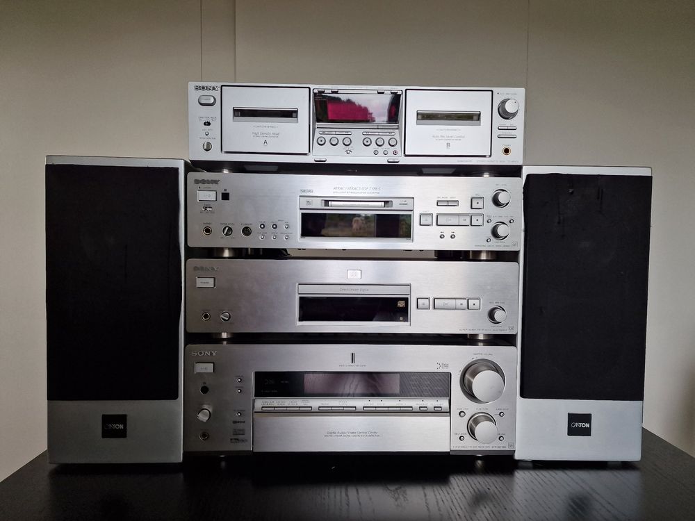 SONY HIFI STEREOANLAGE MINI DISC CD KASETTEN JAHR 2000 (Gebraucht) in ...