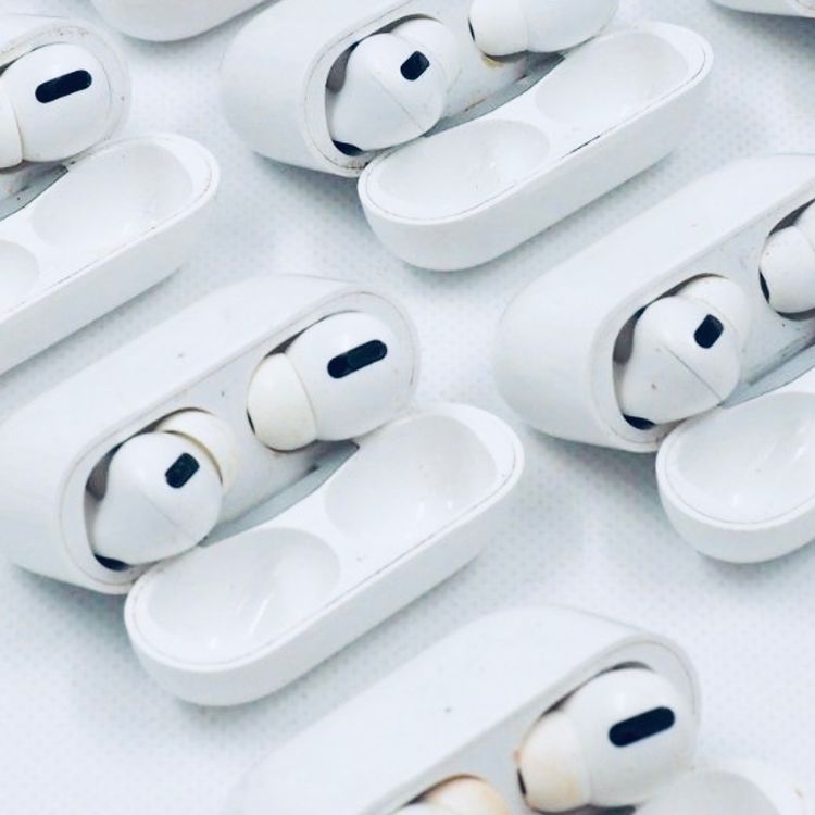 30x Original Apple AirPods Pro 1 Gen. Komplett mit Case (Gebraucht) in ...