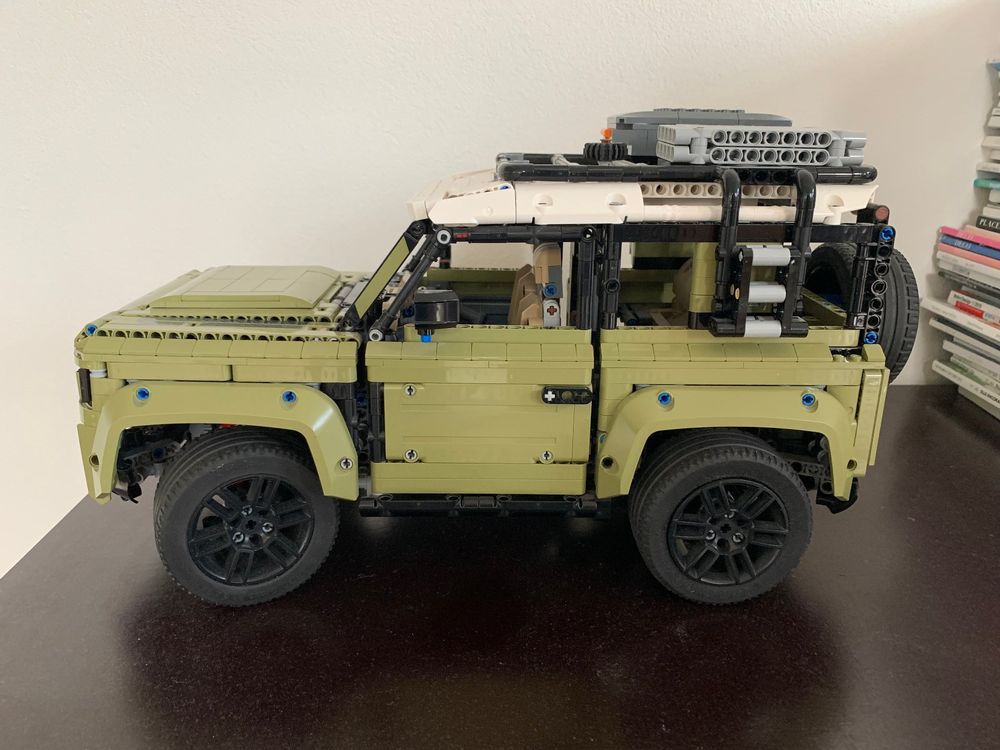 42110 LEGO® TECHNIC™ LAND ROVER DEFENDER 90 (Gebraucht) in Allmendingen ...
