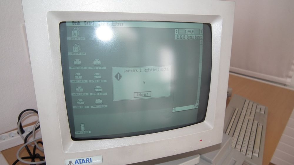 Atari Monitor SM125 (Gebraucht) in Winterthur für CHF 15 – nur Abholung ...