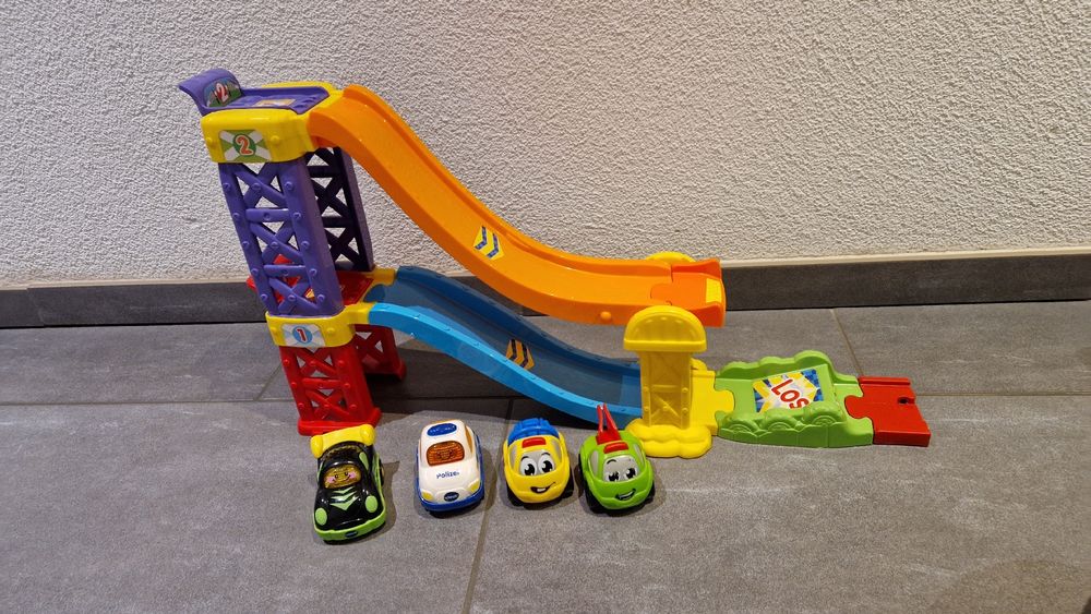 VTech Flitzer Rennbahn (Gebraucht) in Ohmstal für CHF 5 – mit Lieferung auf Ricardo kaufen