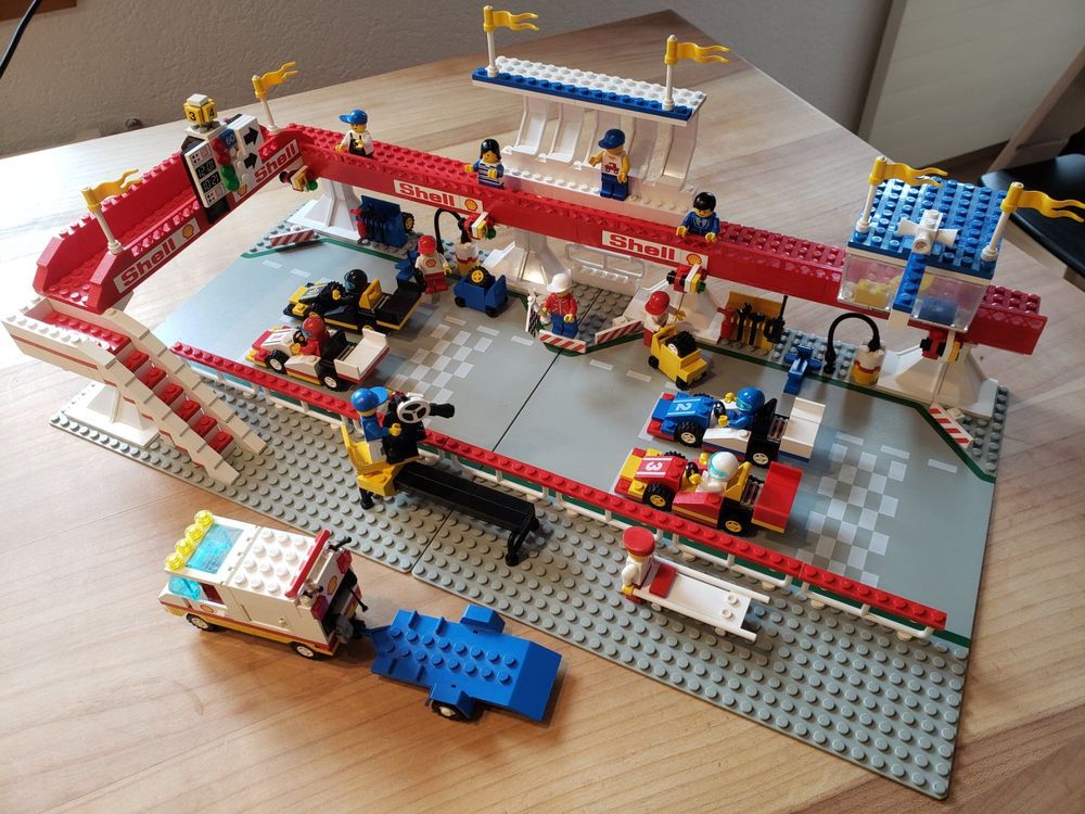 Lego 6395 Victory Lap Raceway Legoland (Gebraucht) in Tagelswangen für ...
