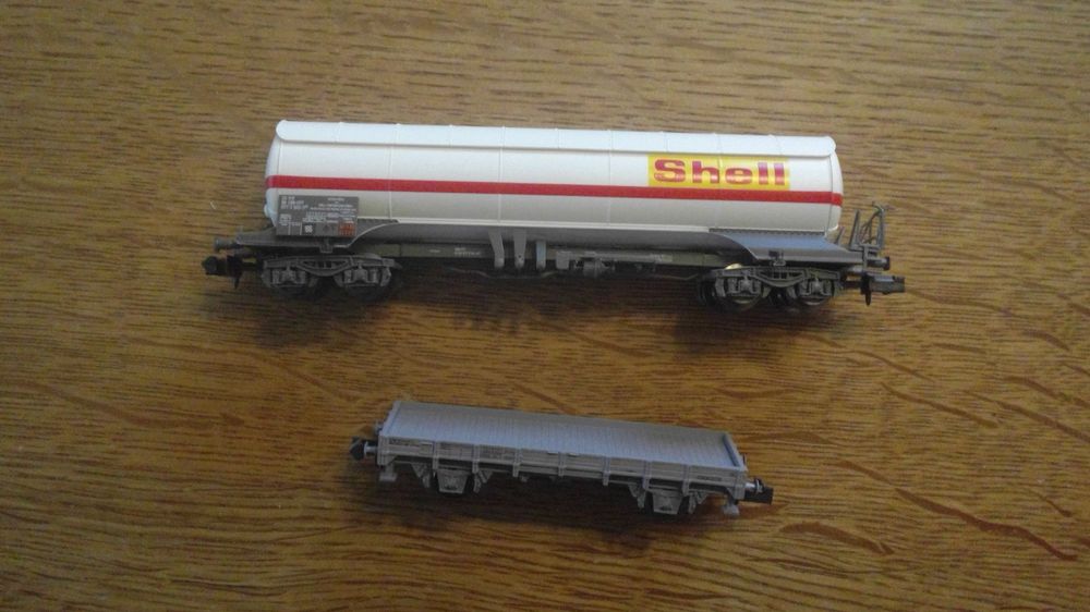 2 Güterwagen Trix / Minitrix N SBB "Shell" / SBB Flachwagen (Neu ...