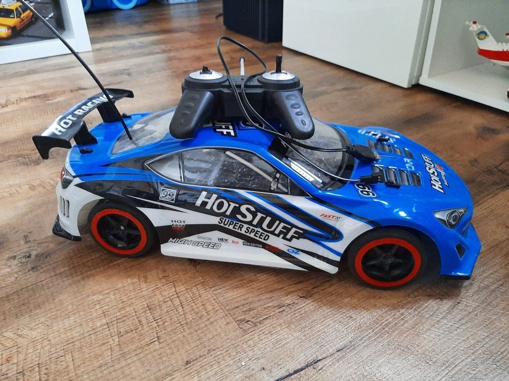 Schnelles ren auto (Gebraucht) in Fischenthal für CHF 10 – mit ...