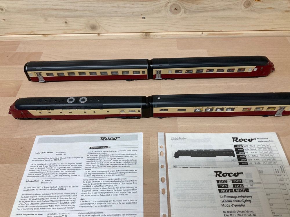 Roco 63120 Dieseltriebzug Ram501 TEESBB/Sound/Innenbeleucht | Kaufen ...