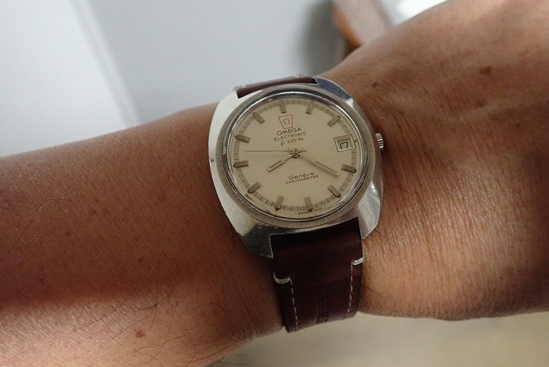 OMEGA ELECTRONOC GENÉVE CHRONOMETER. NEU BATTERIEN (Gebraucht) in ...