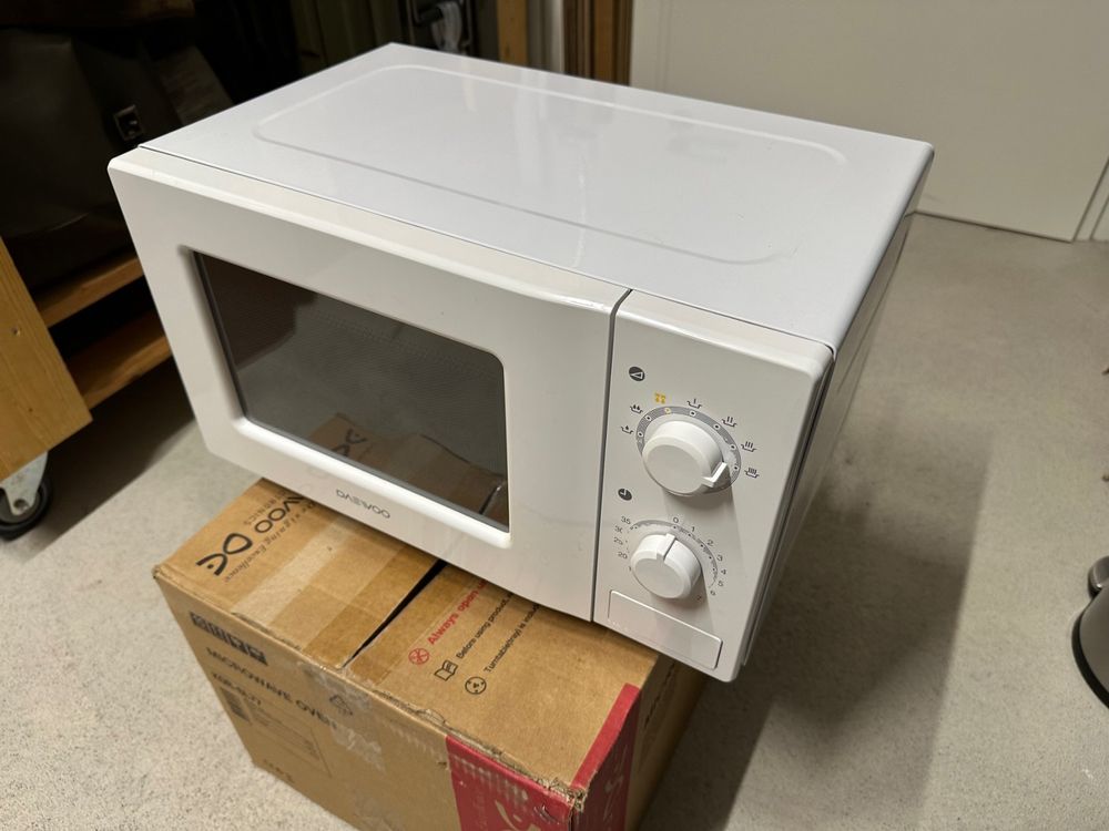 Daewoo Electronics Mikrowelle KOR-6L77 mit Originalverp. (Gebraucht) in ...