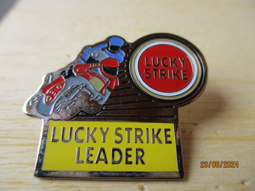 Lucky Strike Leader Pin Moto GP (Neu (gemäss Beschreibung)) in Felsberg ...