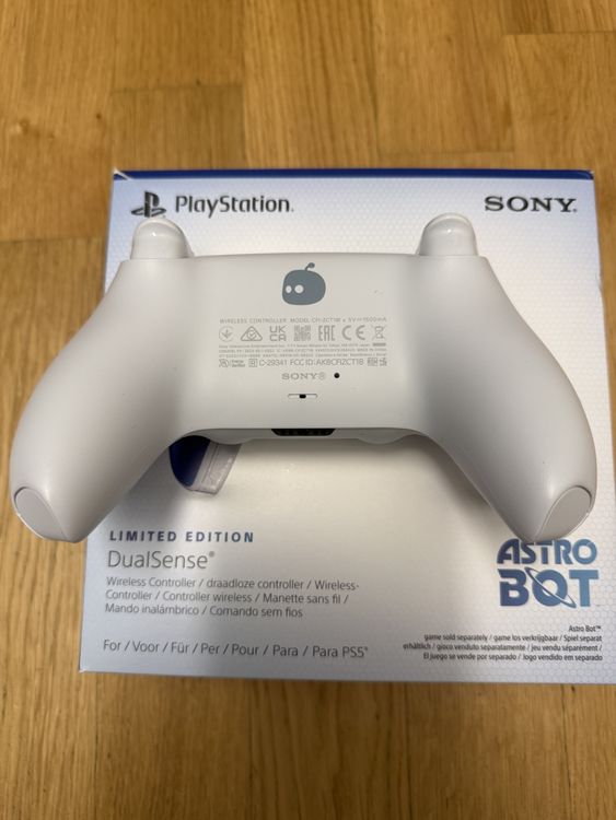 Astro Bot Dualsense Controller PS5 - Limited Edition! (Neu (gemäss ...