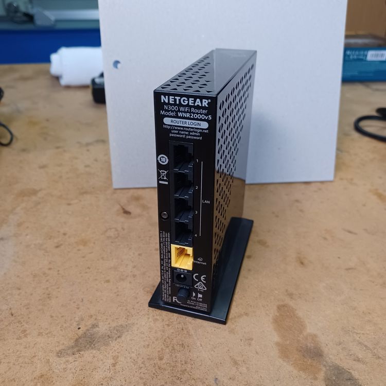 Netgear N300 WLAN Router (WNR2000v5) (Gebraucht) in Sax für CHF 10 ...