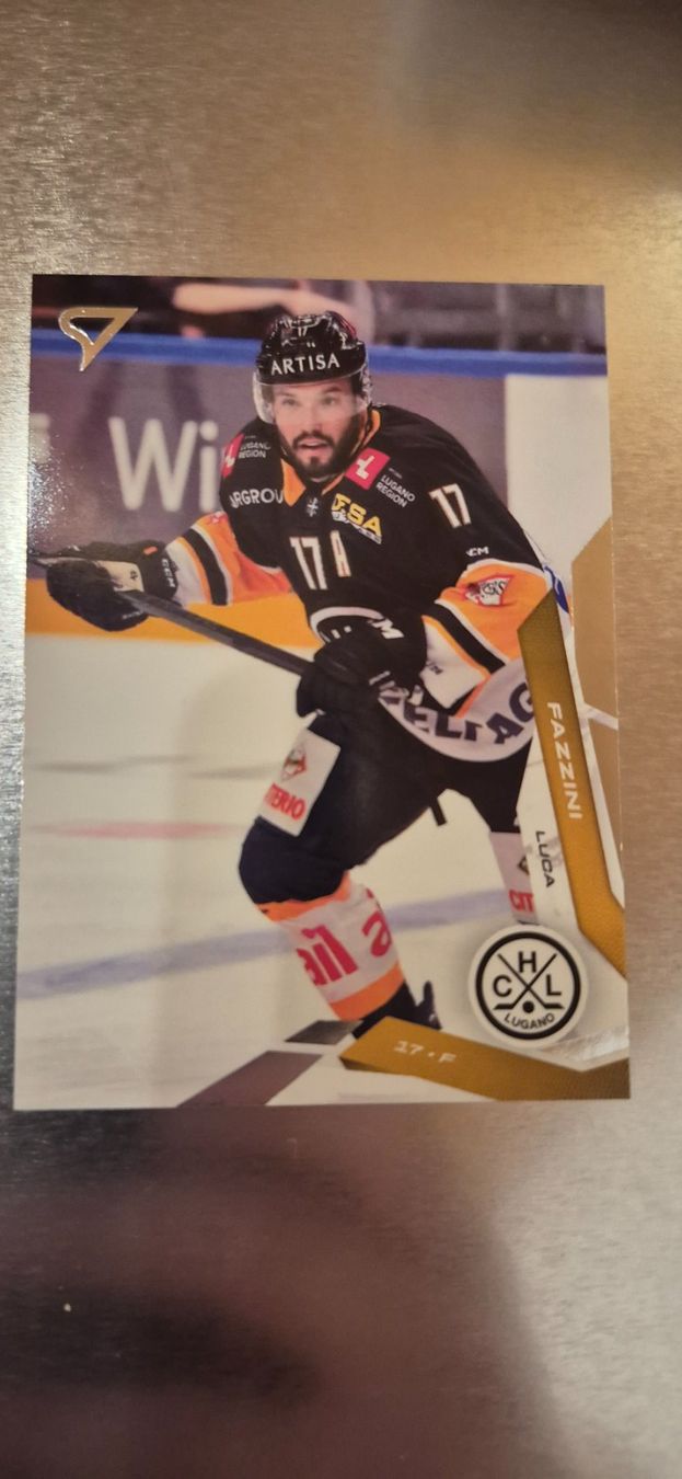 Carte de hockey sur glace Luca Fazzini HC Lugano! (Usato) a Cortébert ...