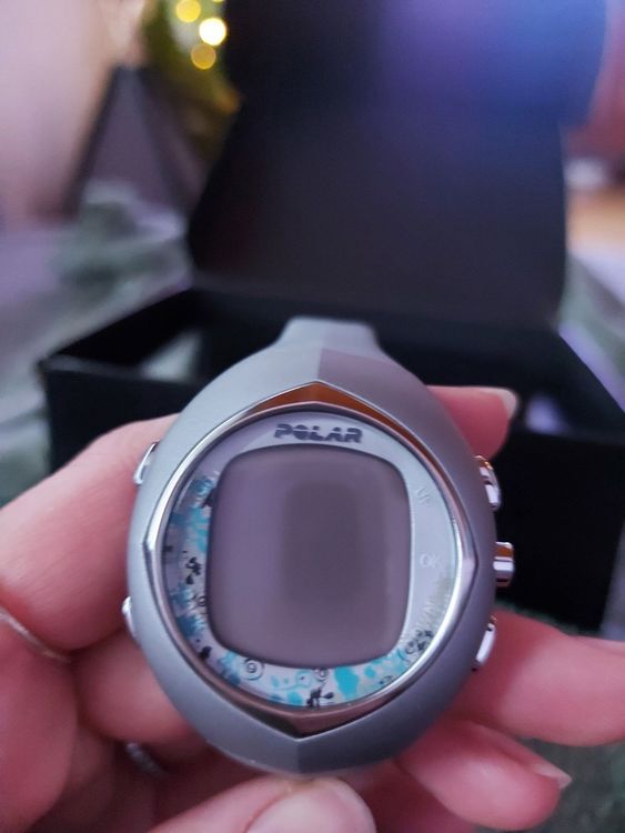 Fitnessuhr Polar F7 (Neu (gemäss Beschreibung)) in für CHF 1 – mit ...
